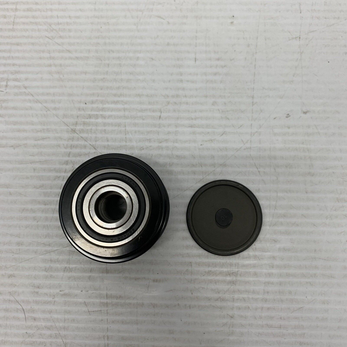Genuine Volkswagen Audi Decoupling belt pulley 06H903119B – Genuine ...
