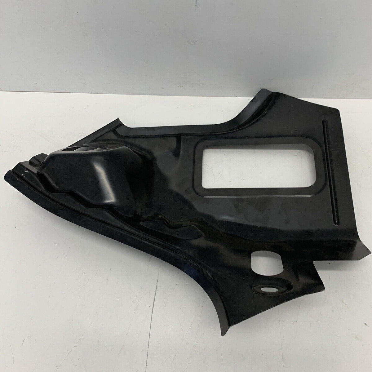 NEW Genuine Volkswagen Mounting For Tail Light 5G6813327A – Genuine ...