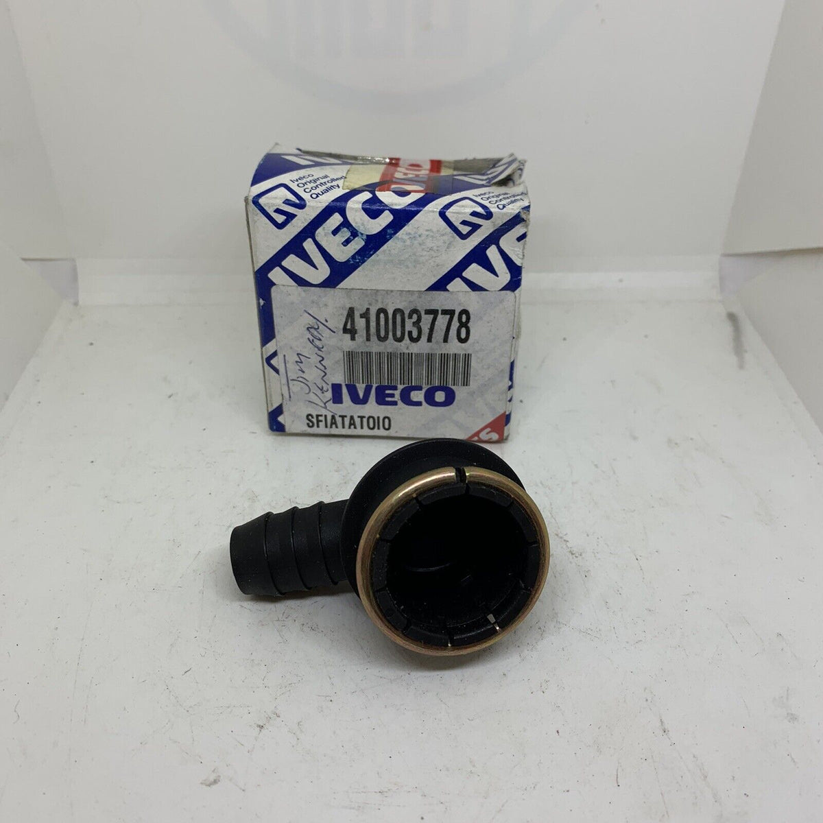 Genuine IVECO Breather 41003778 – Genuine Parts Ltd