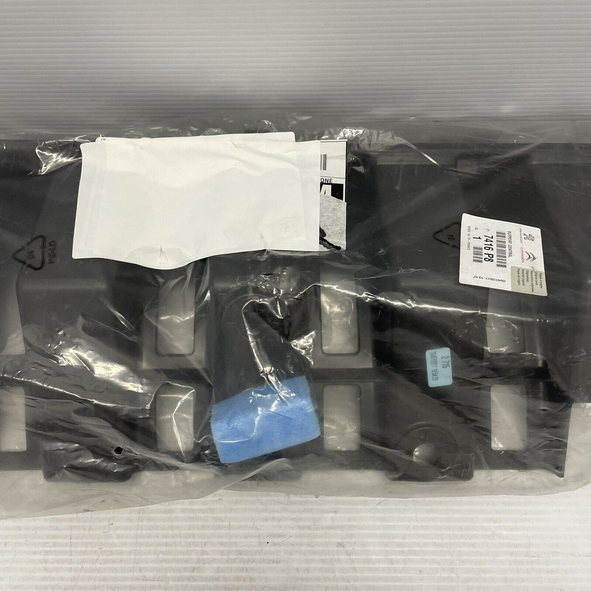 New Genuine OEM Peugeot 3008 Rear Bumper Bracket P/N- 7416P8::96829360 ...