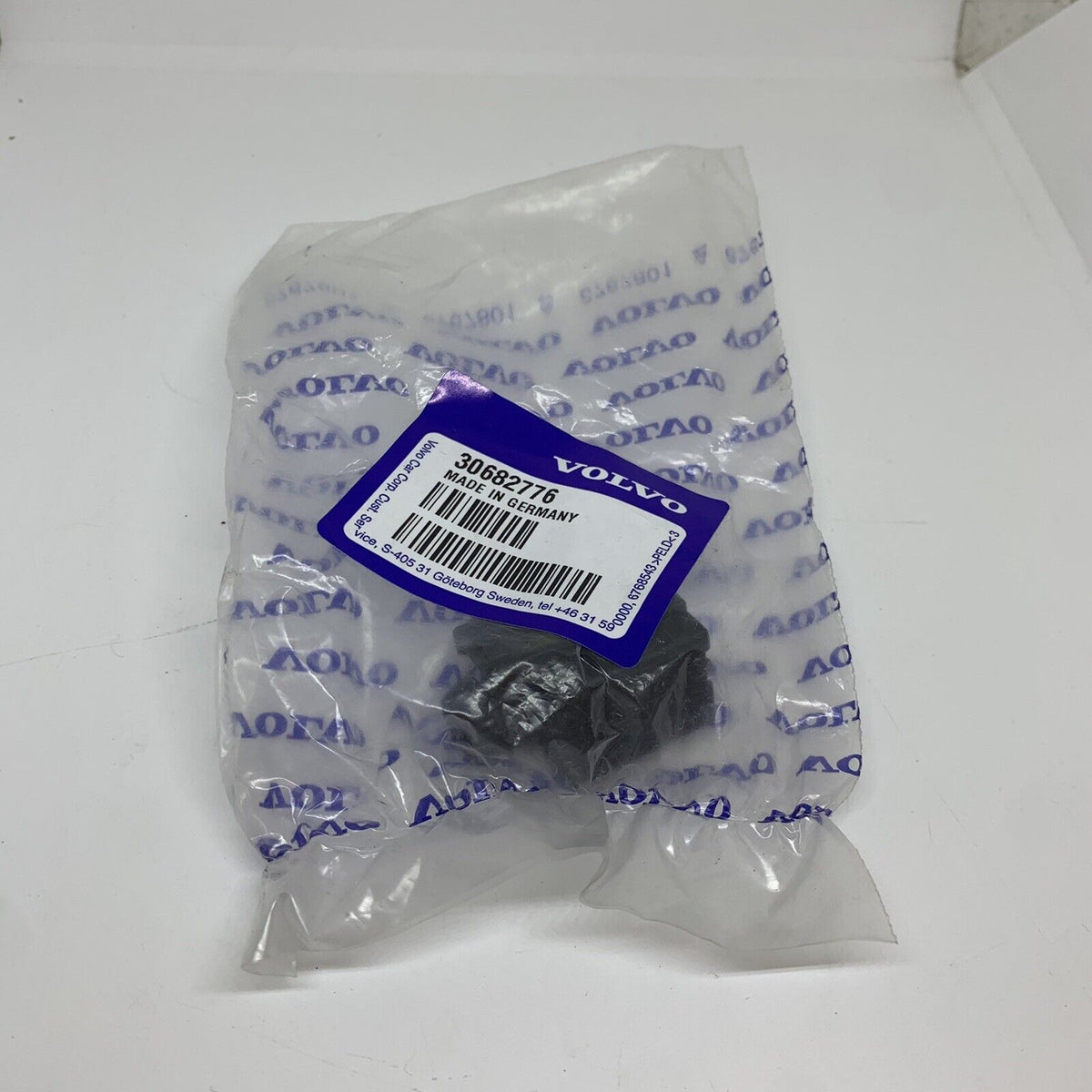 Genuine Volvo Receptacle Housing 30682776 – Genuine Parts Ltd