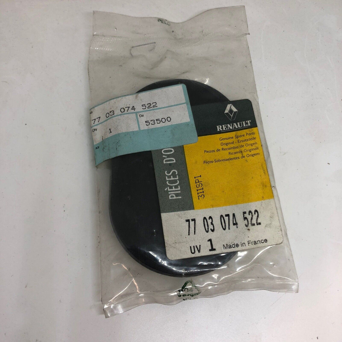 GENUINE RENAULT PLASTIC PLUG (7703074522) – Genuine Parts Ltd