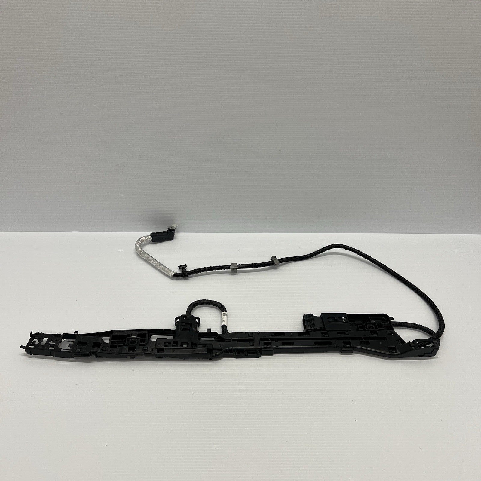 Genuine Volkswagen Skoda Seat Audi Supply line for reduction agent 5QF ...