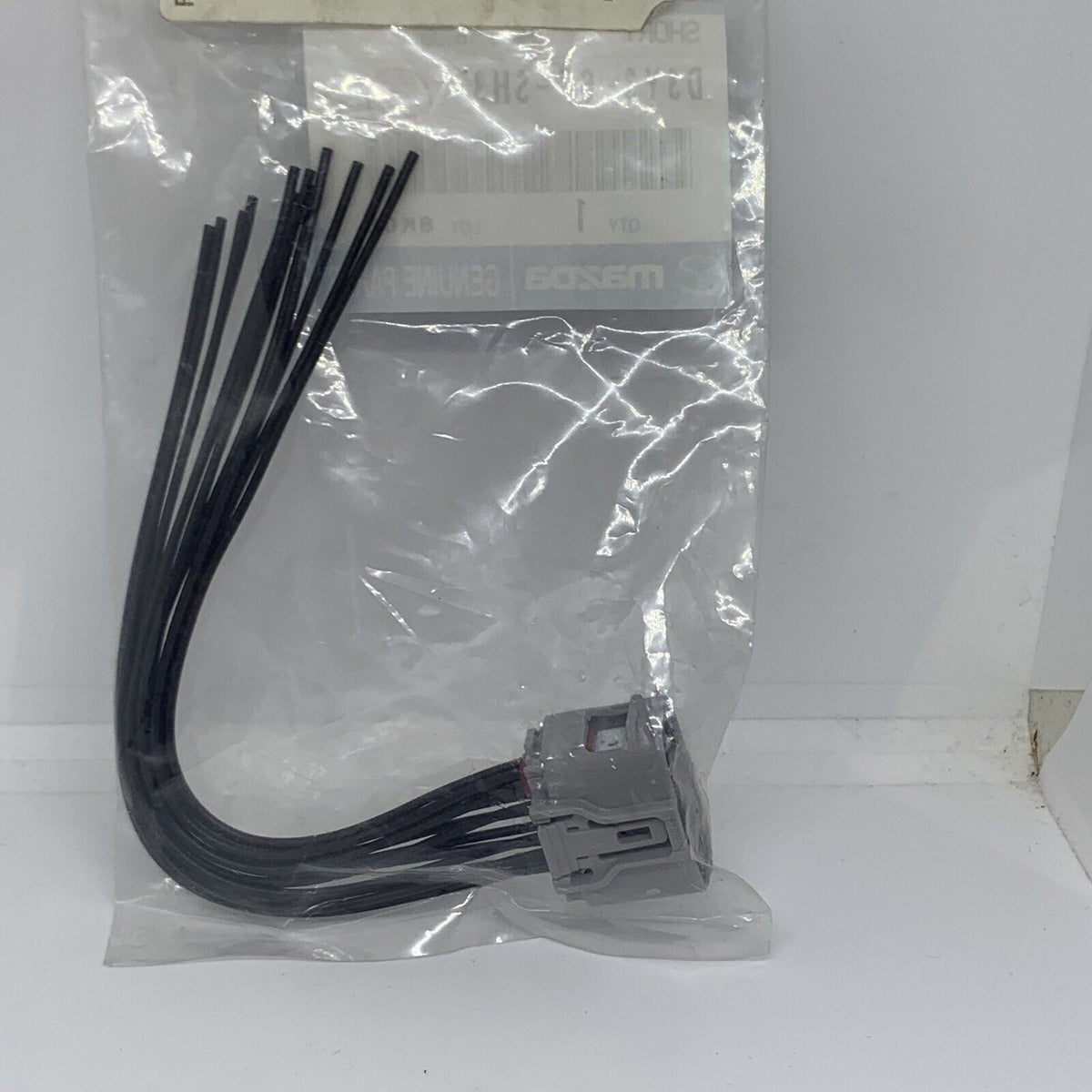 Genuine Mazda Connector Wire D3Y3-67-SH3 – Genuine Parts Ltd