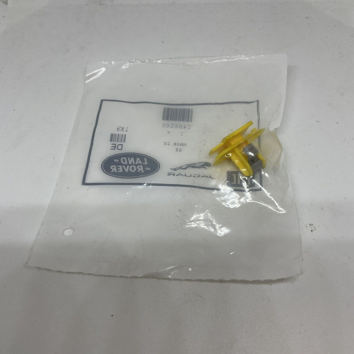 Genuine Jaguar Clip T4N6065 – Genuine Parts Ltd