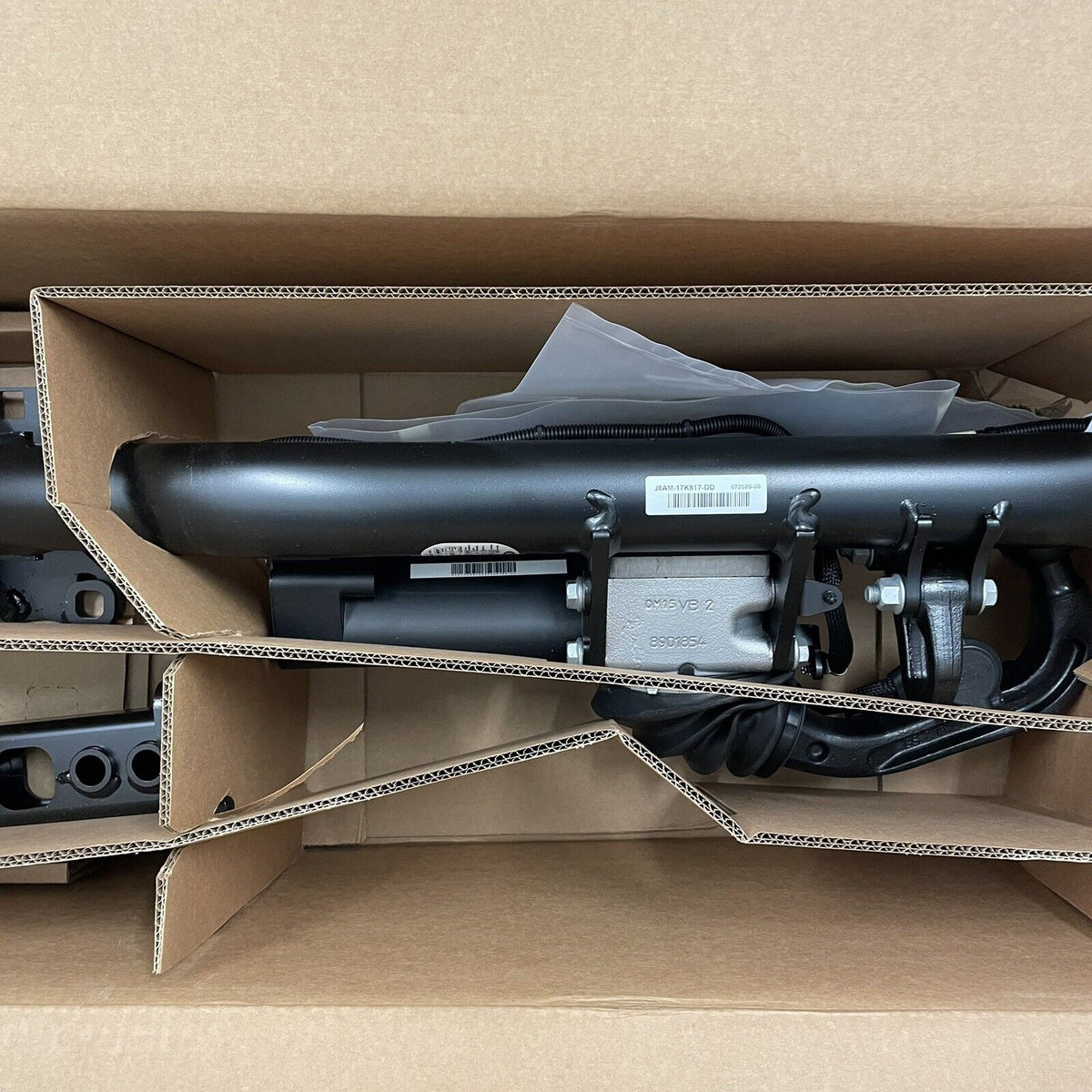 Genuine Land Rover Range Rover Velar 17- Tow Bracket Kit VPLYT0298 ...