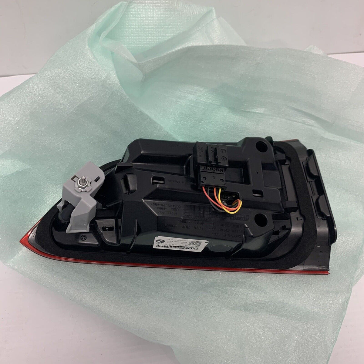 Genuine BMW Rear Light Tailgate Led Right 63217477718 – Genuine Parts Ltd