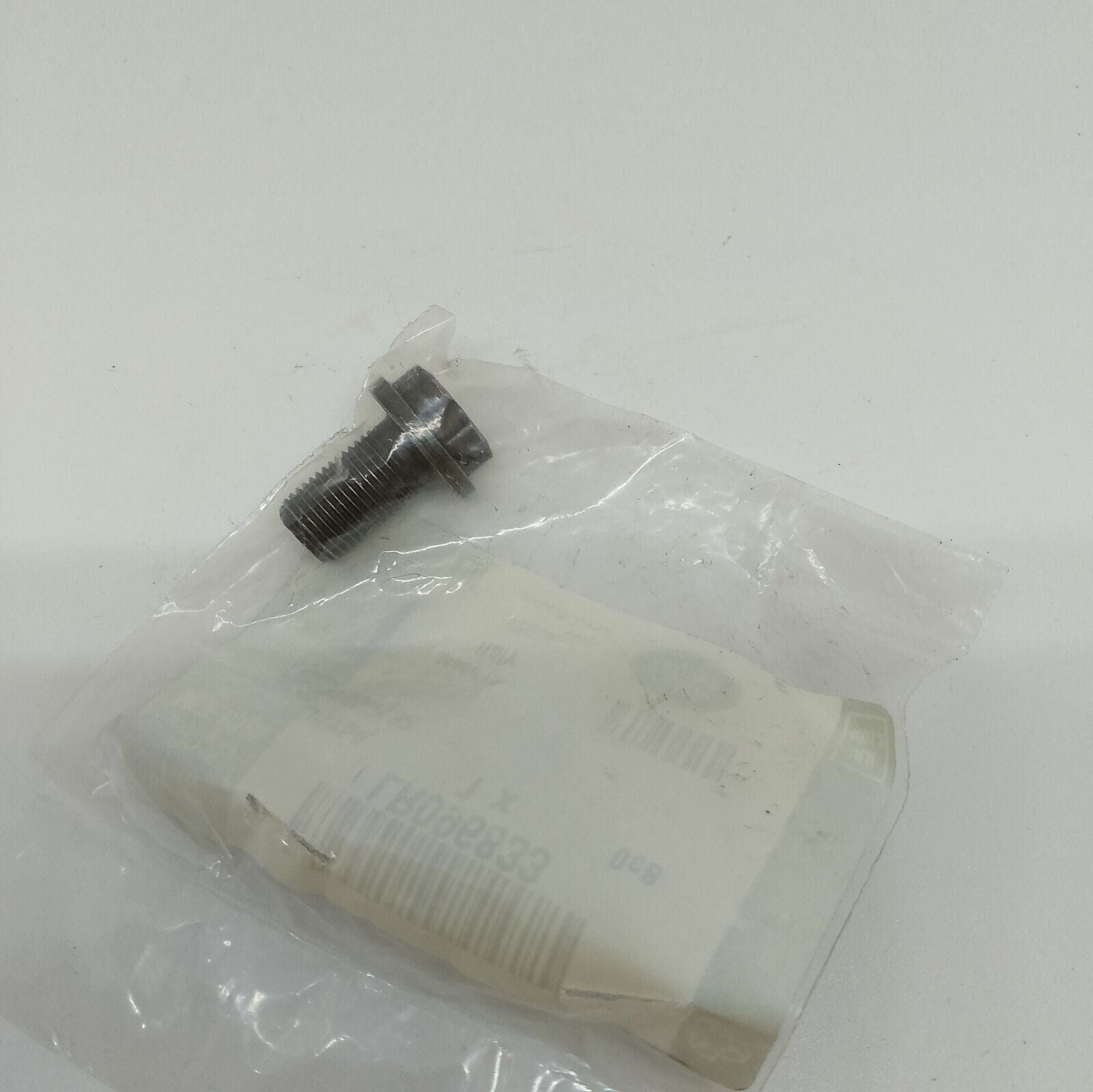 NEW GENUINE LAND ROVER M10 X 17.5 BOLT - LR096833 – Genuine Parts Ltd