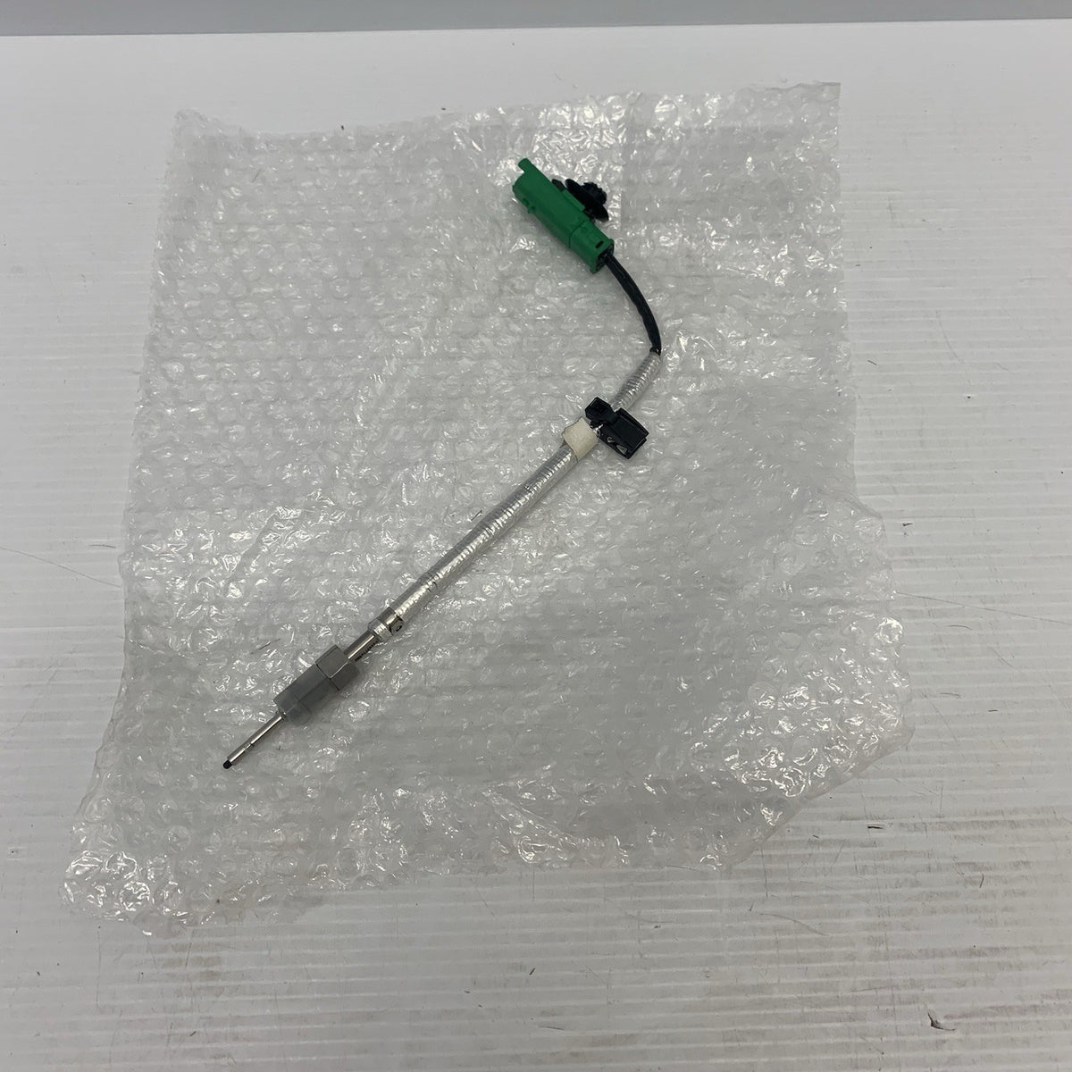 LR062053 Genuine Land Rover Exhaust Gas Temp Sensor 3.0 V6 Gen2 Discov ...