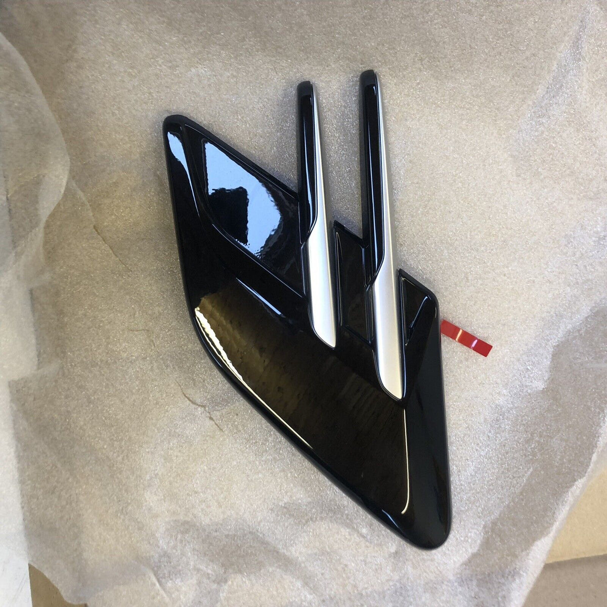 GENUINE Land Rover Range Rover SPORT 14- FRONT FENDER GRILLS ATLAS ...