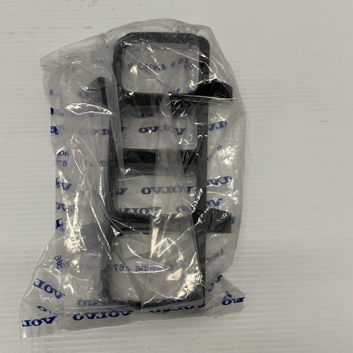 Genuine Volvo 32277102 AIR DISTRIBUTOR – Genuine Parts Ltd