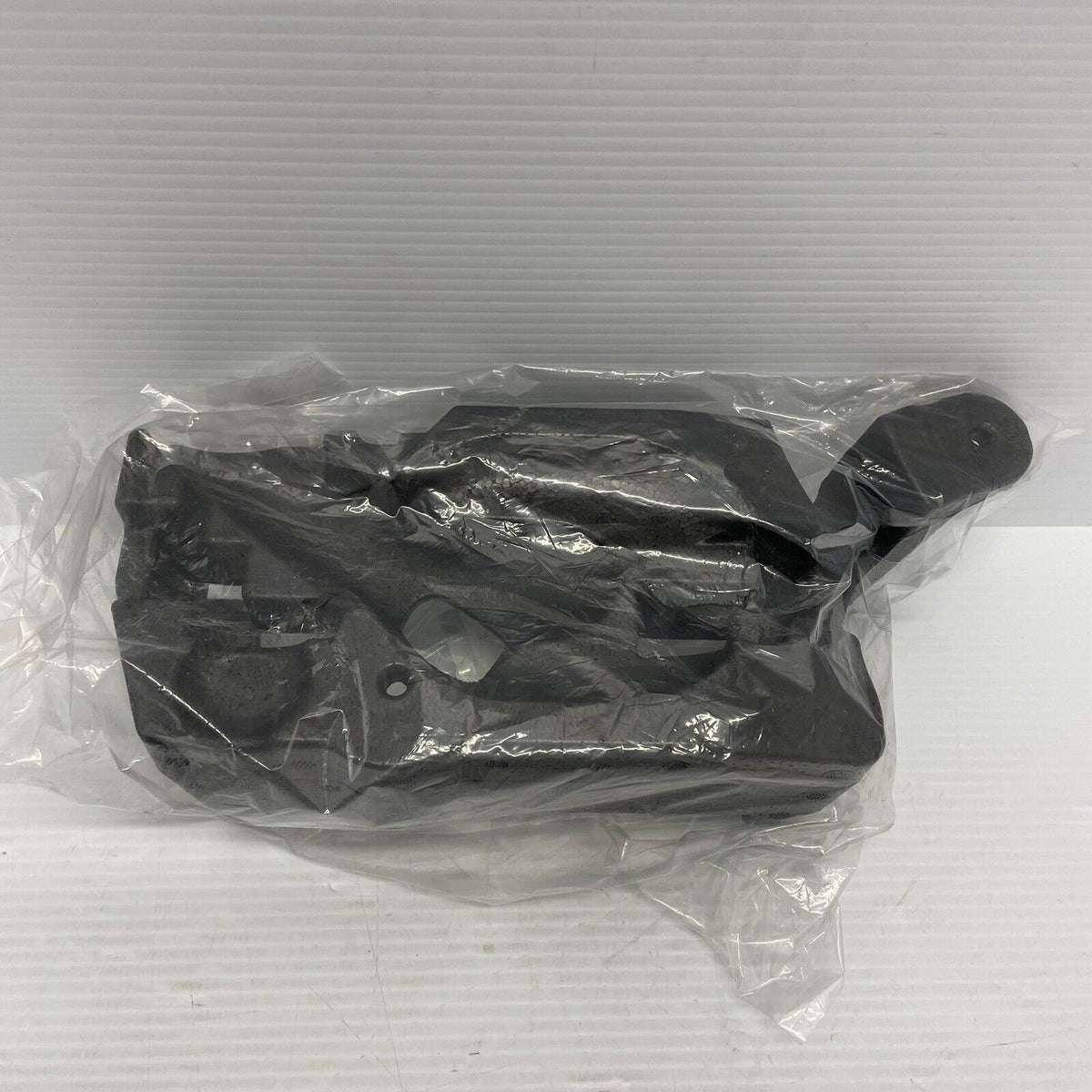 Genuine Jaguar Bracket Mounting T4A37409 – Genuine Parts Ltd