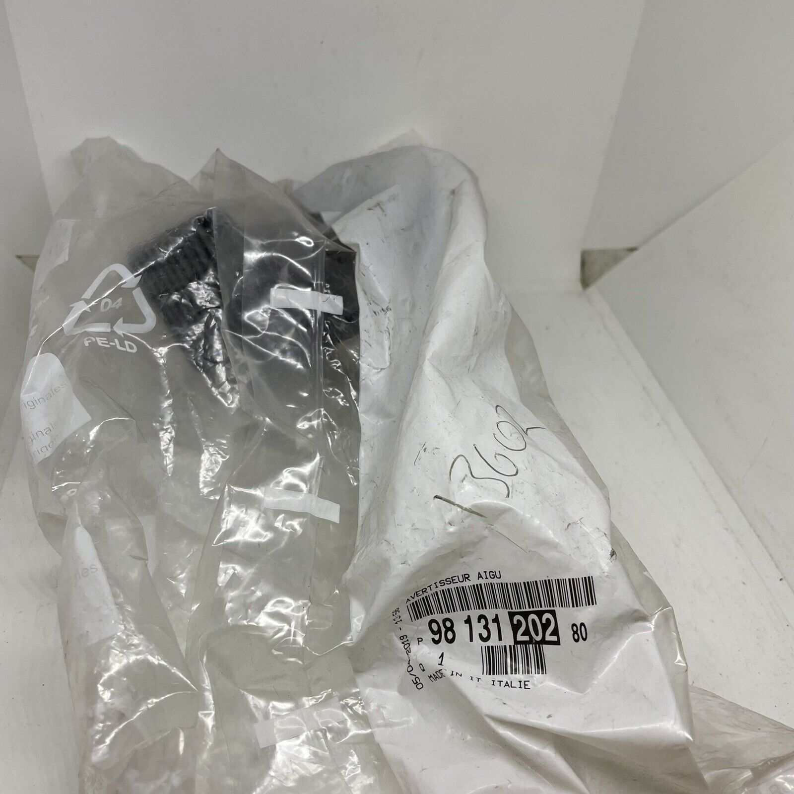 Genuine Peugeot Citroen Horn 9813120280 – Genuine Parts Ltd